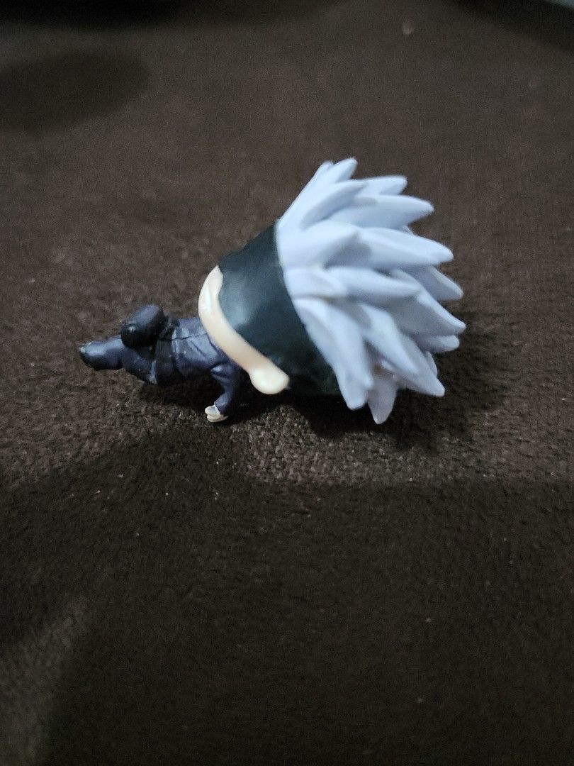 Gojo hugcot figure jujutsu kaisen, Hobbies & Toys, Toys & Games on ...