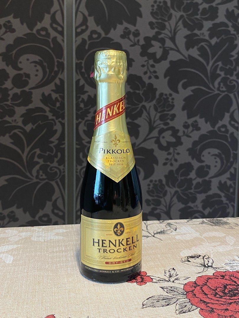 Henkell Trocken Sparkling Wine, Food & Drinks, Alcoholic Beverages on ...