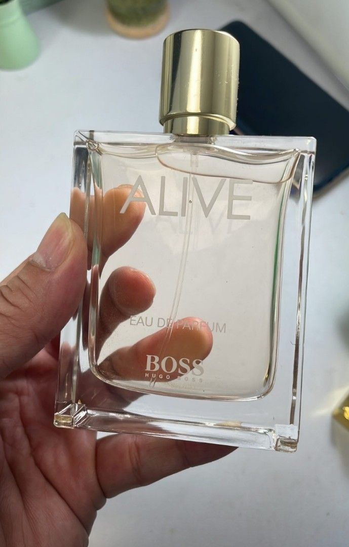 Hugo Boss Alive Perfume No Box Original, Kesehatan & Kecantikan, Parfum ...