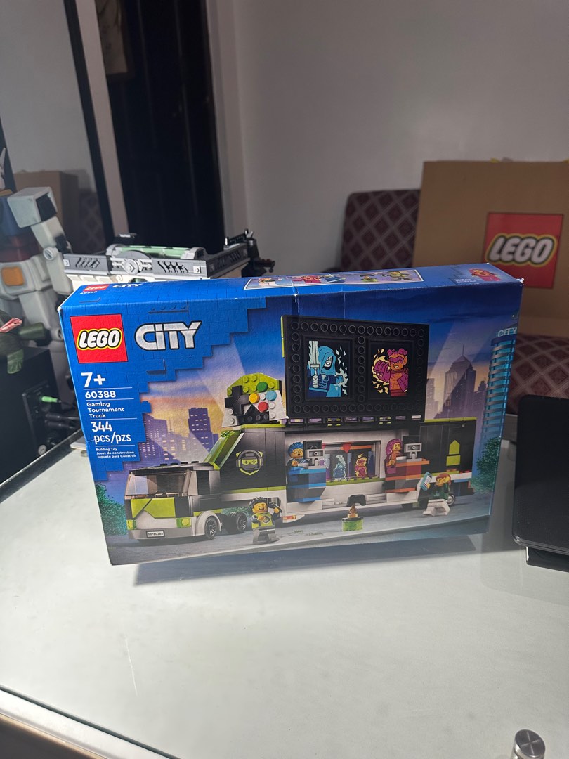 Lego city 60388 Gaming Tournament Truck, Hobbies & Toys, Toys & Games ...