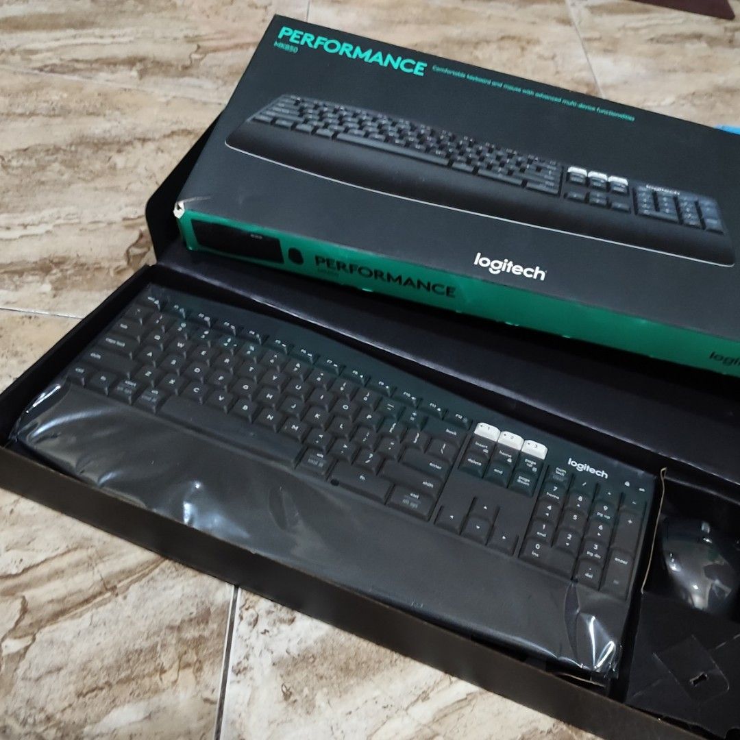 LOGITECH MK850 PERFORMANCE WIRELESS MOUSE & KEYBOARD, Computers & Tech, Parts & Accessories ...
