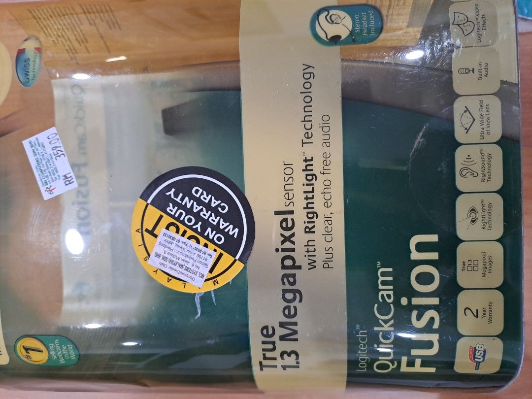 Logitech True 1.3 megapixel QuickCam Fusion, Computers & Tech, Parts ...