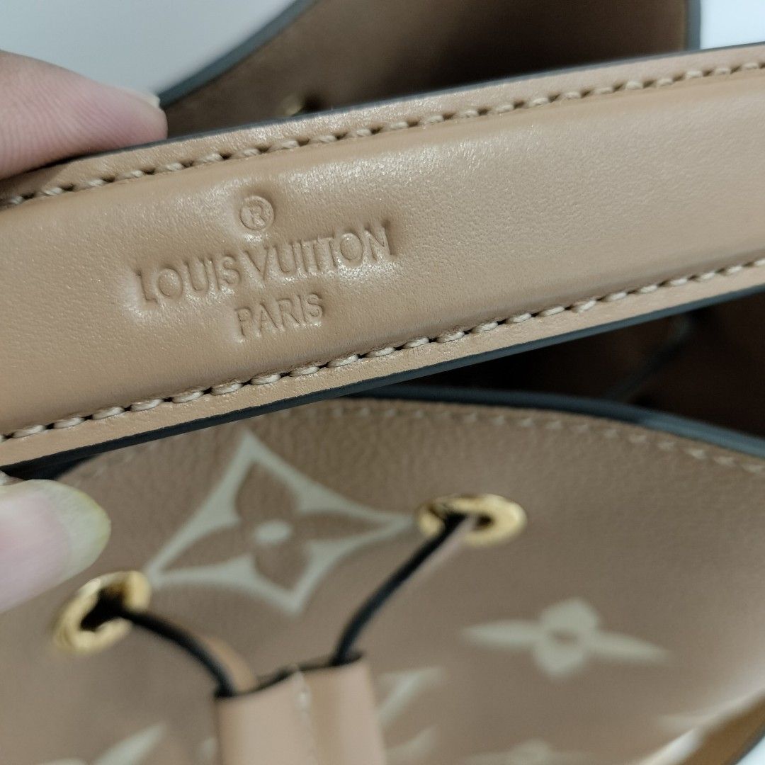 Louis Vuitton Neo noe, Fesyen Wanita, Tas & Dompet di Carousell