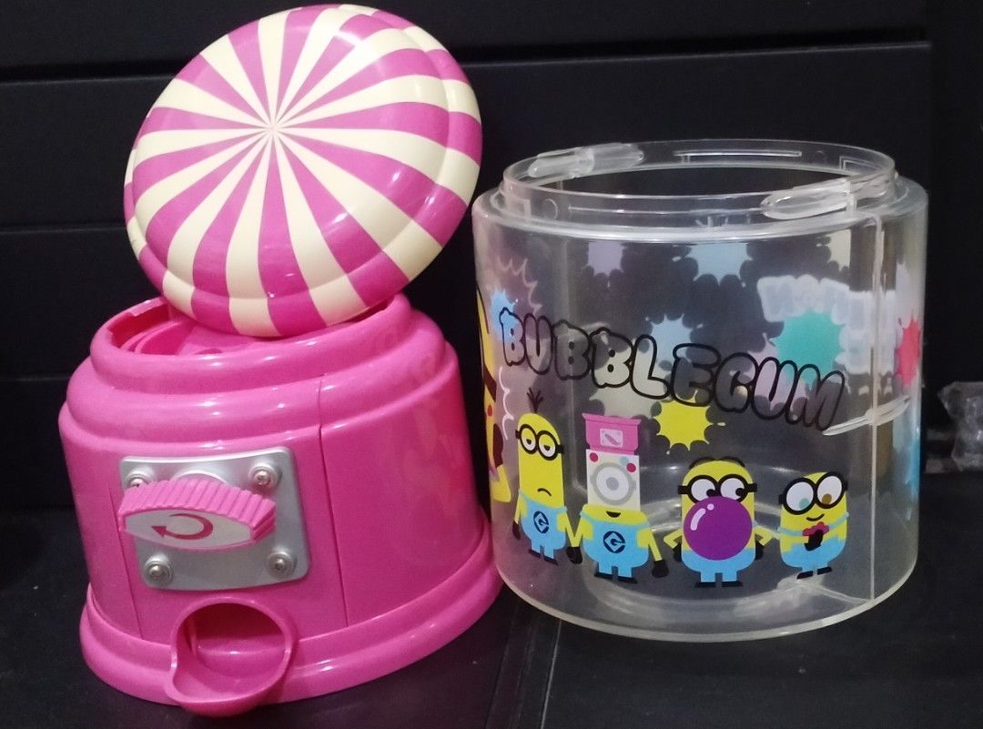 Minions Bites Candy Dispenser Coins Bank, Hobbies & Toys, Toys & Games ...