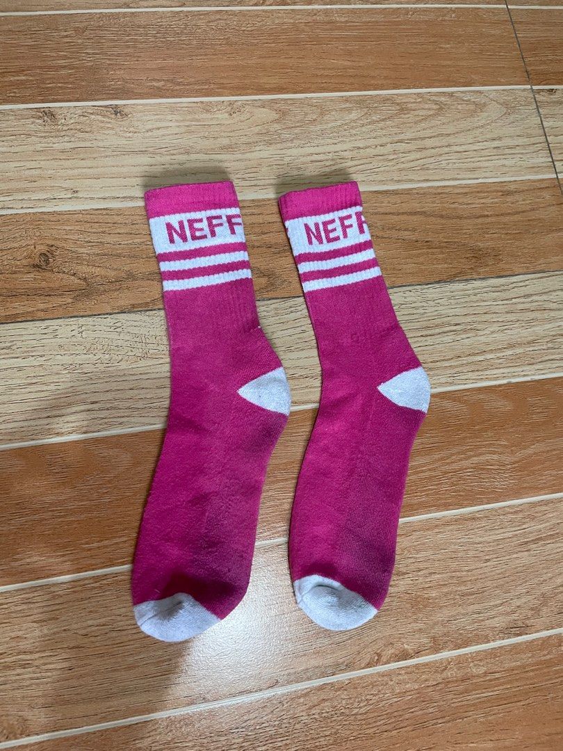 neff crew socks