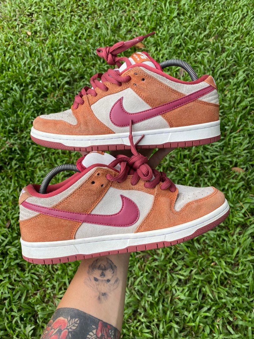Nike SB Dunk Low Dark Russet Cedar, Men's Fashion, Footwear, Sneakers ...