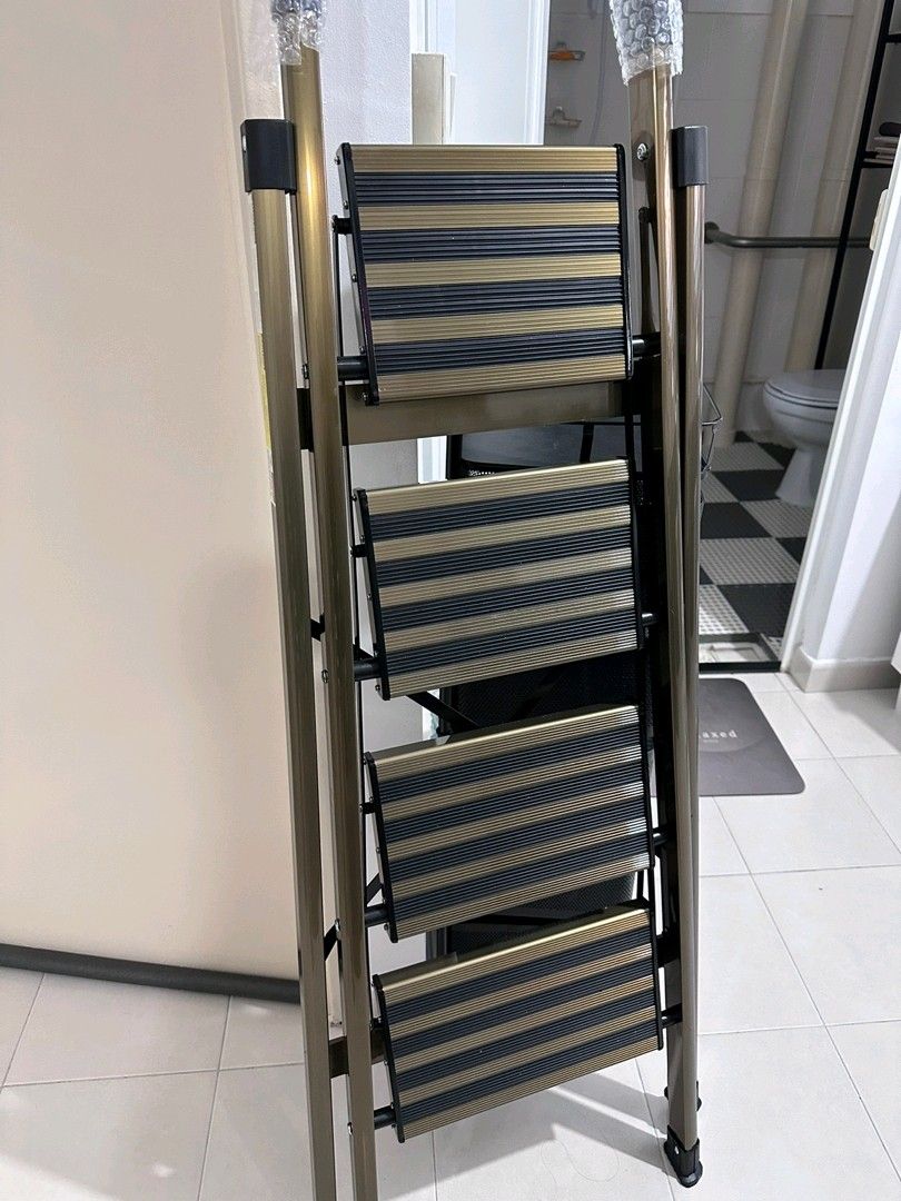 Office Business use Foldable Ladder, Computers & Tech, Office ...