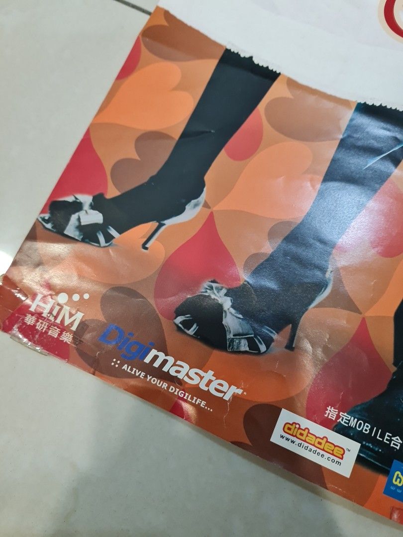 (Ori) S.H.E Encore Poster, Hobbies & Toys, Collectibles & Memorabilia ...