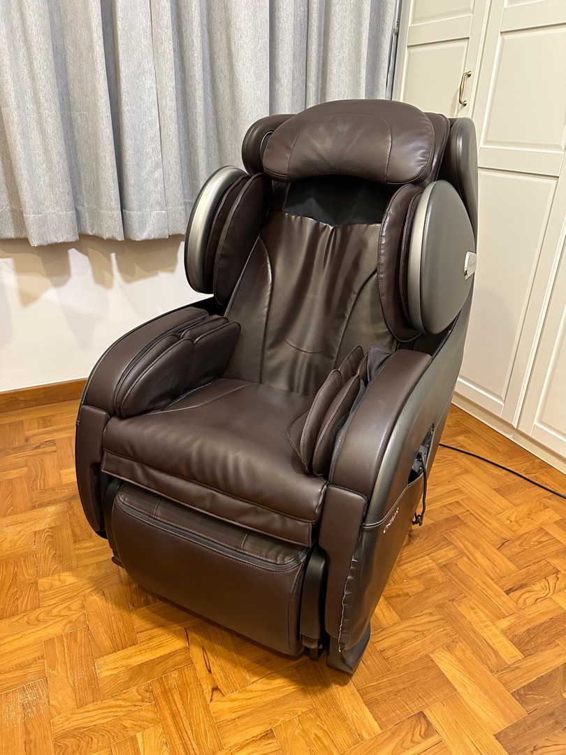 Osim Massage Chair uInfinity OS-838, Health & Nutrition, Massage ...