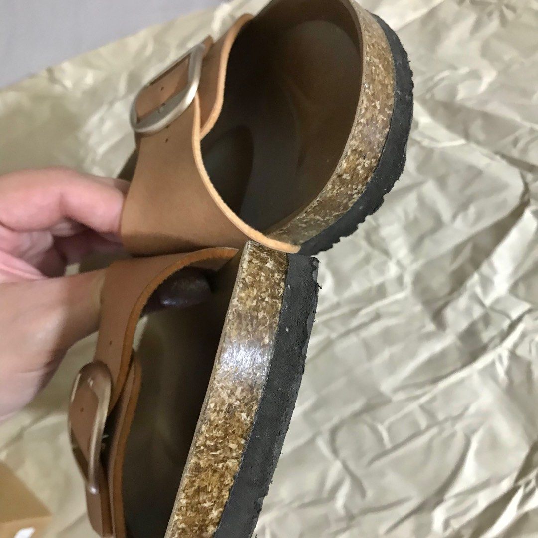OUTLAND, Women's Fashion, Footwear, Flats & Sandals on Carousell