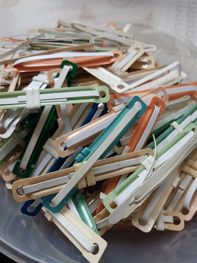 Paper fastener, Hobbies & Toys, Stationery & Craft, Stationery & School ...