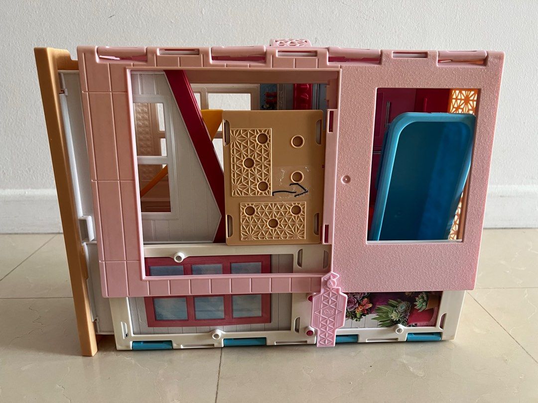 Preloved Barbie house, Hobbies & Toys, Toys & Games on Carousell