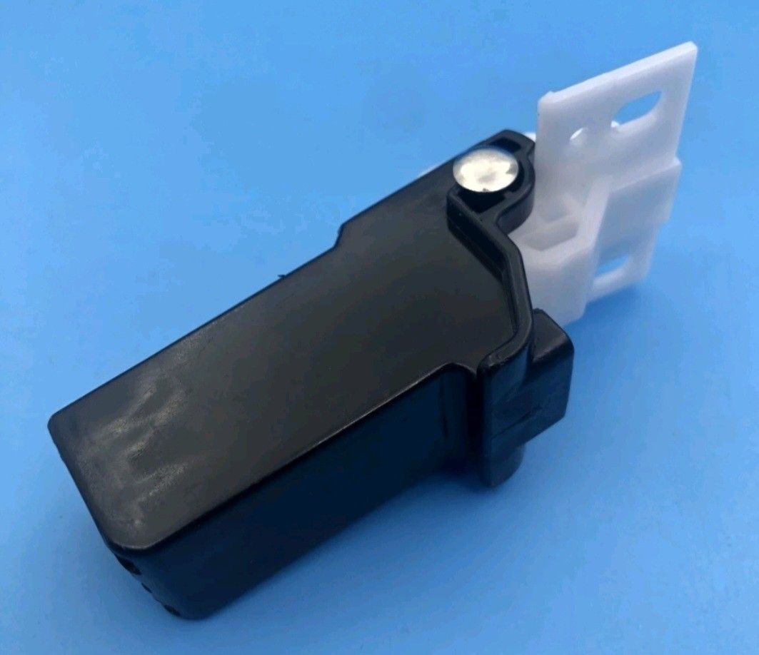 Printer Hinge, Computers & Tech, Printers, Scanners & Copiers on Carousell