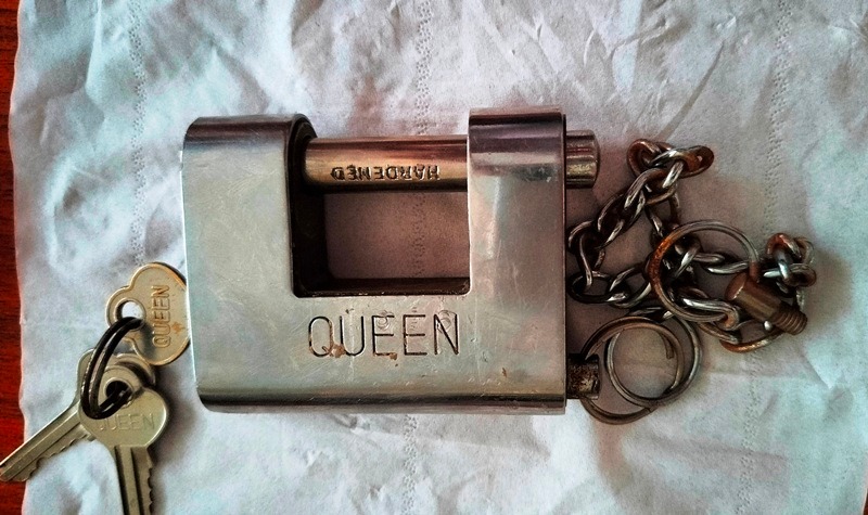 Queen Gate Lock, Furniture & Home Living, Security & Locks, Other ...