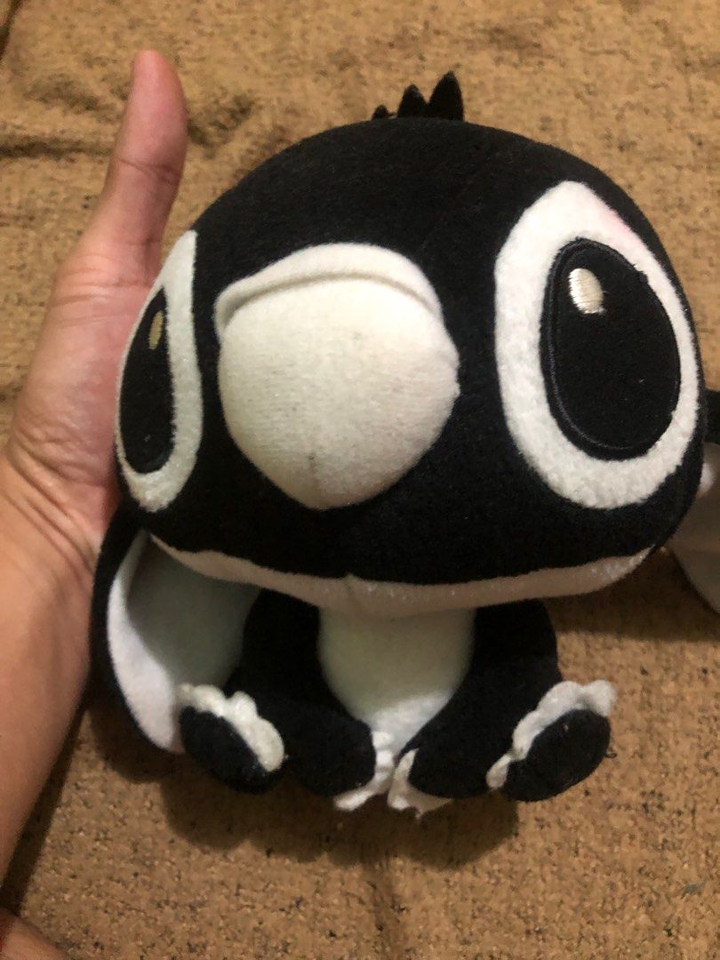 Rare Stitch black and white variant small plush toy, Hobbies & Toys ...