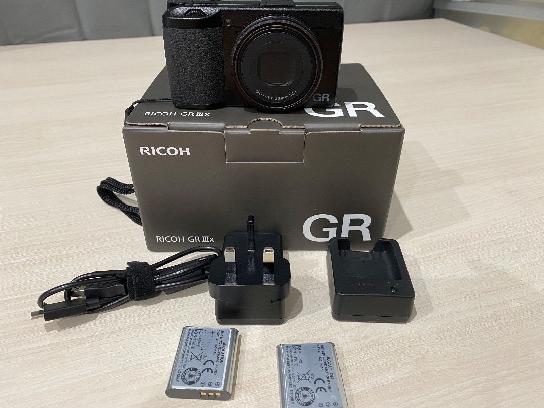 Ricoh GRIIIX, Photography, Cameras on Carousell