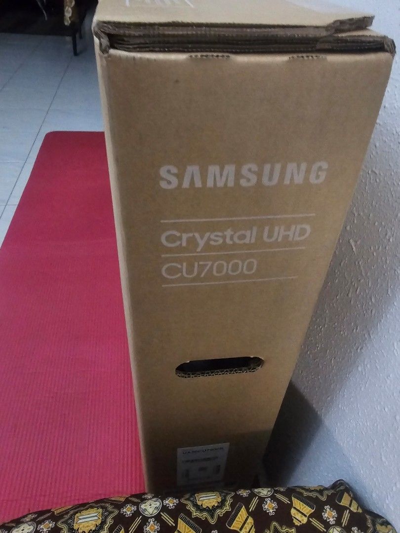 Samsung CU7000 50" Crystal UHD Smart TV, TV & Home Appliances, TV ...