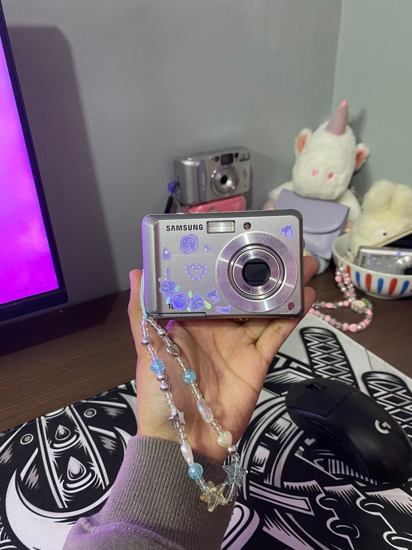 Samsung ES15 Digitan Camera, Photography, Cameras on Carousell