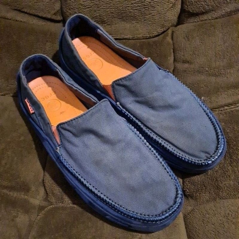 SEPATU CROCS M10 NAVY, Fesyen Pria, Sepatu , Sneakers di Carousell