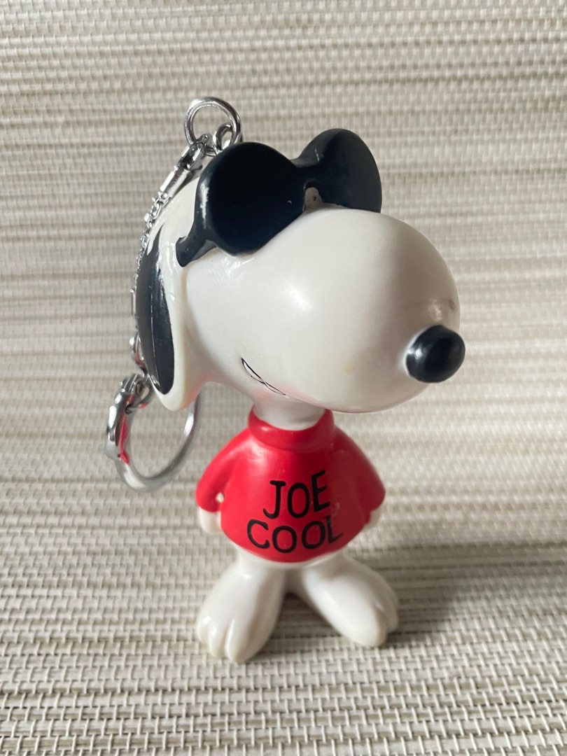 Snoopy Peanuts Keychain, Hobbies & Toys, Toys & Games on Carousell