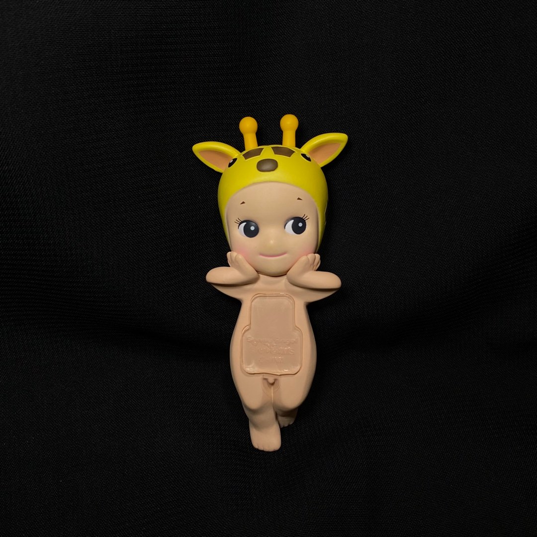 Sonny Angel Animal Hipper Giraffe, Hobbies & Toys, Toys & Games on ...