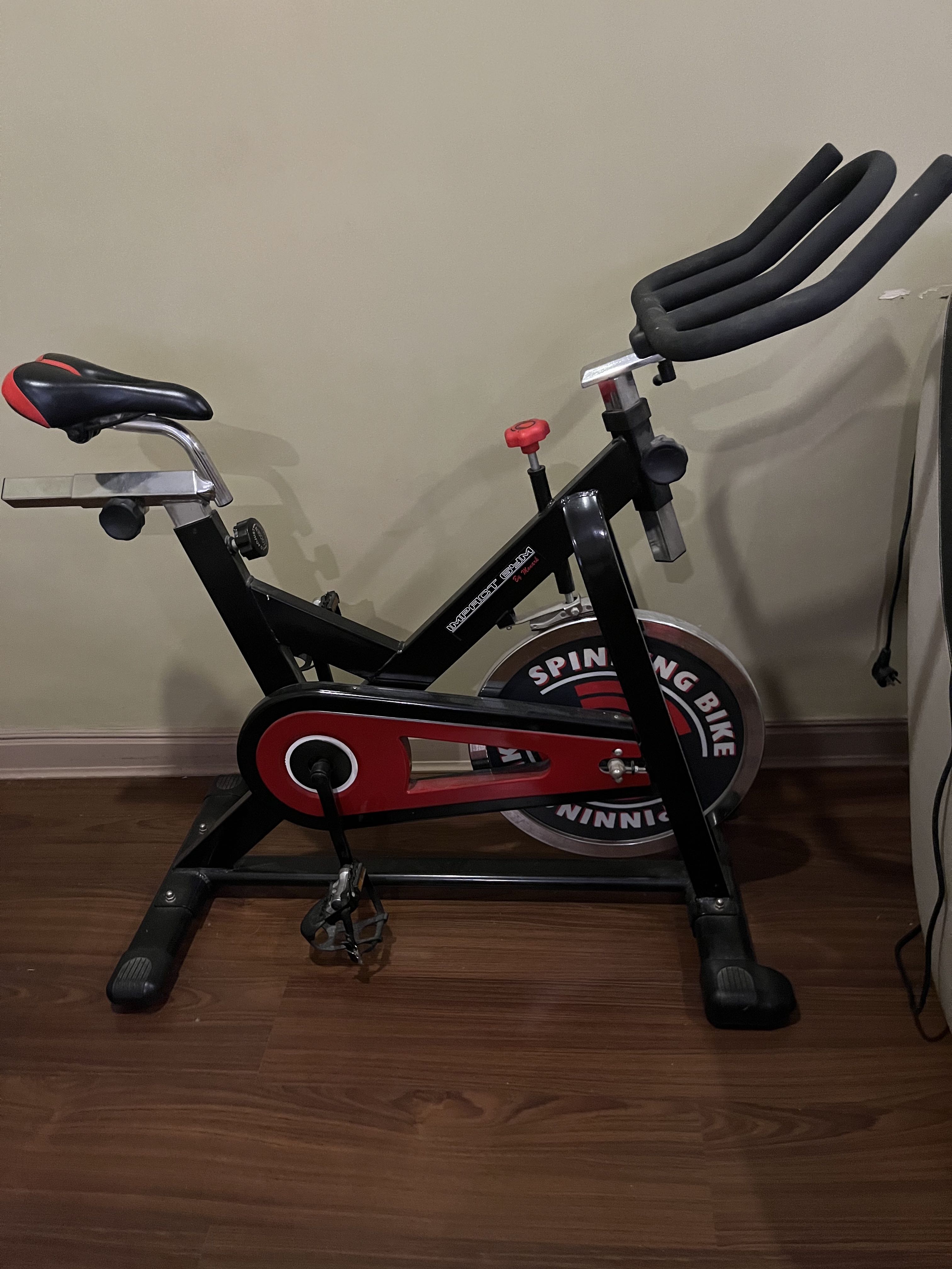 Spinning Bike, Sports Equipment, Exercise & Fitness, Cardio & Fitness ...