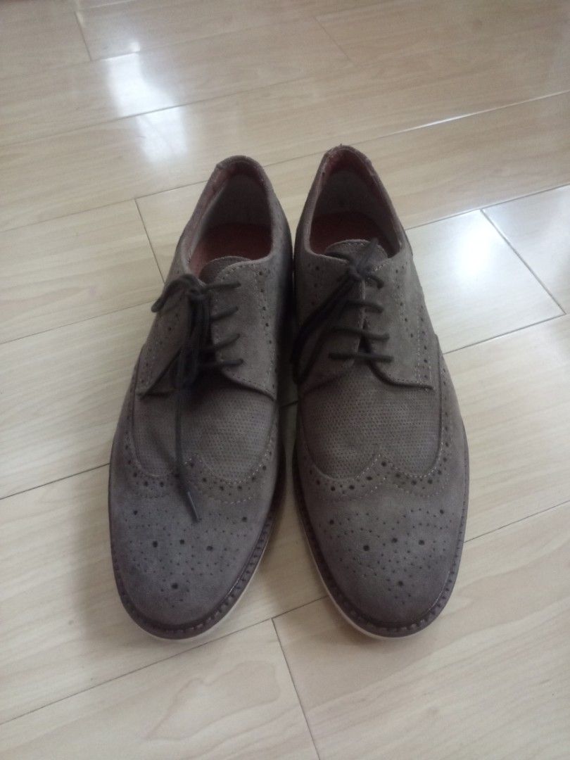Structure shoes for men brown on Carousell