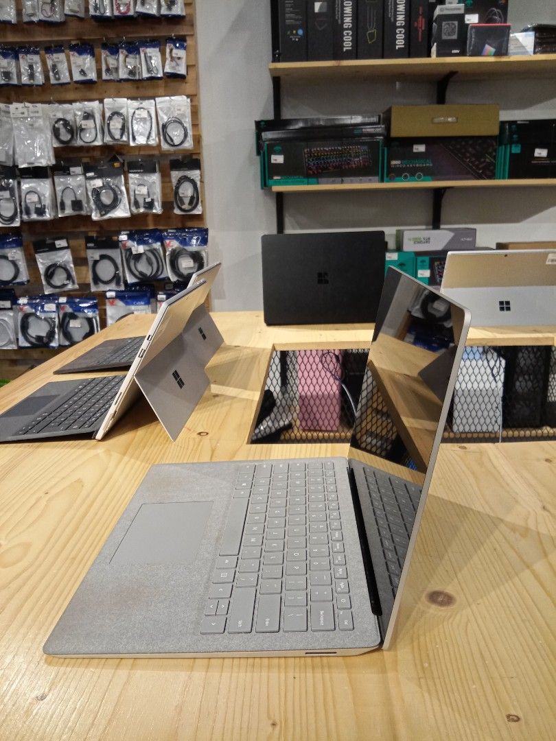 surface laptop platinum, Computers & Tech, Laptops & Notebooks on Carousell