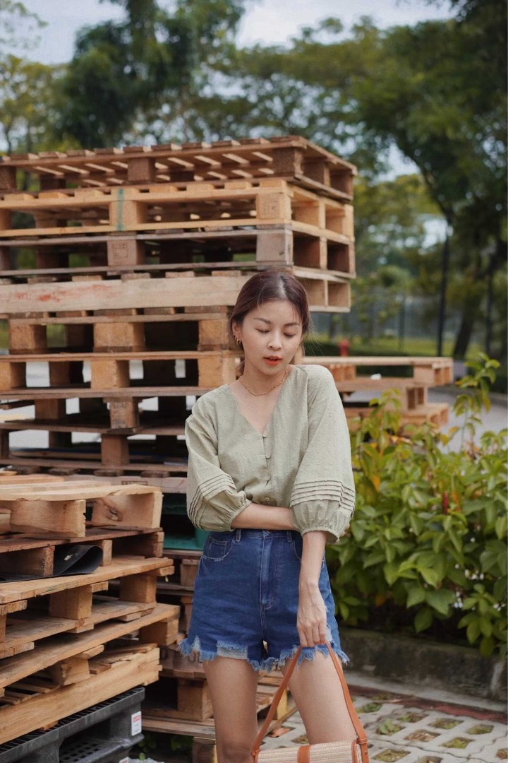 TCL Farryn Top in Sage, Women's Fashion, Tops, Blouses on Carousell