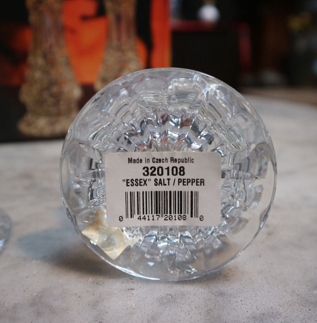 Tempat Garam dan Tempat Merica Crystal Mewah Made in Zcech/Tempat Garam ... Tempat Garam dan Tempat Merica Crystal Mewah Made in Zcech/Tempat Garam ...