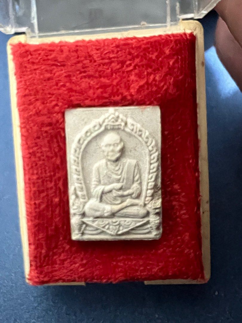 Thai Amulet Somdej Toh 2517, Hobbies & Toys, Memorabilia & Collectibles ...