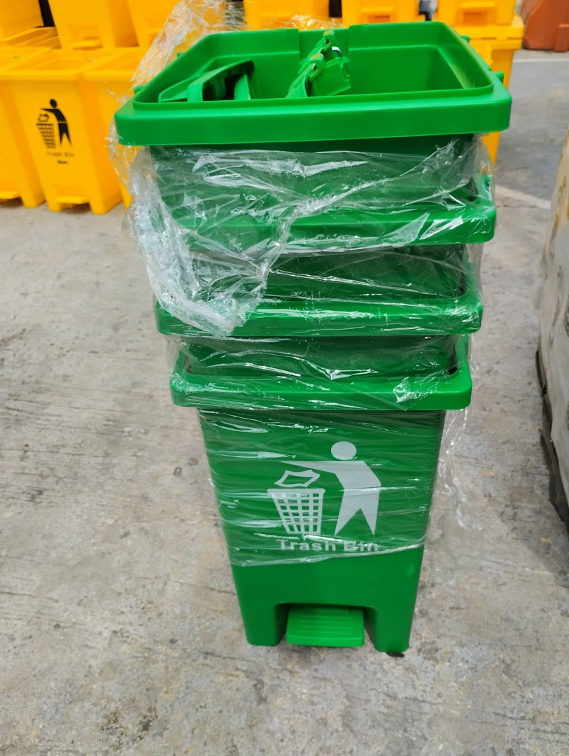 TRASH BOX BIN, Furniture & Home Living, Cleaning & Homecare Supplies ...