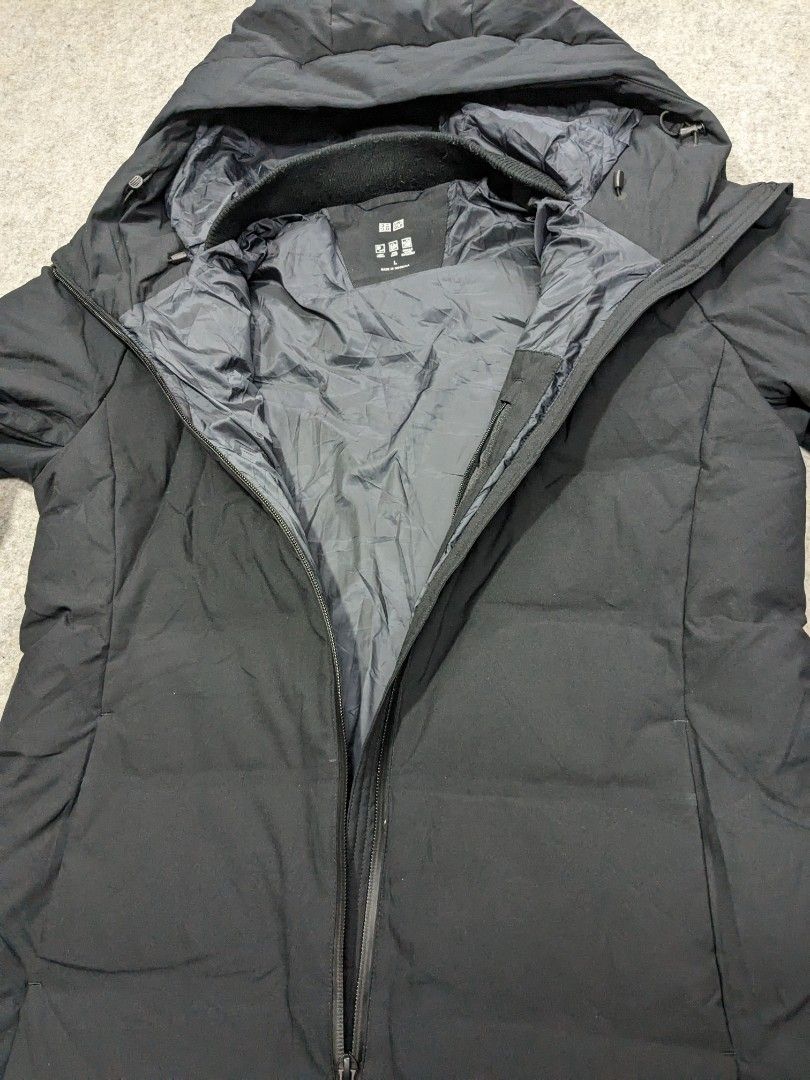 UNIQLO Seamless Down Long Coat Trench Puffer Puff Black Jacket Size ...