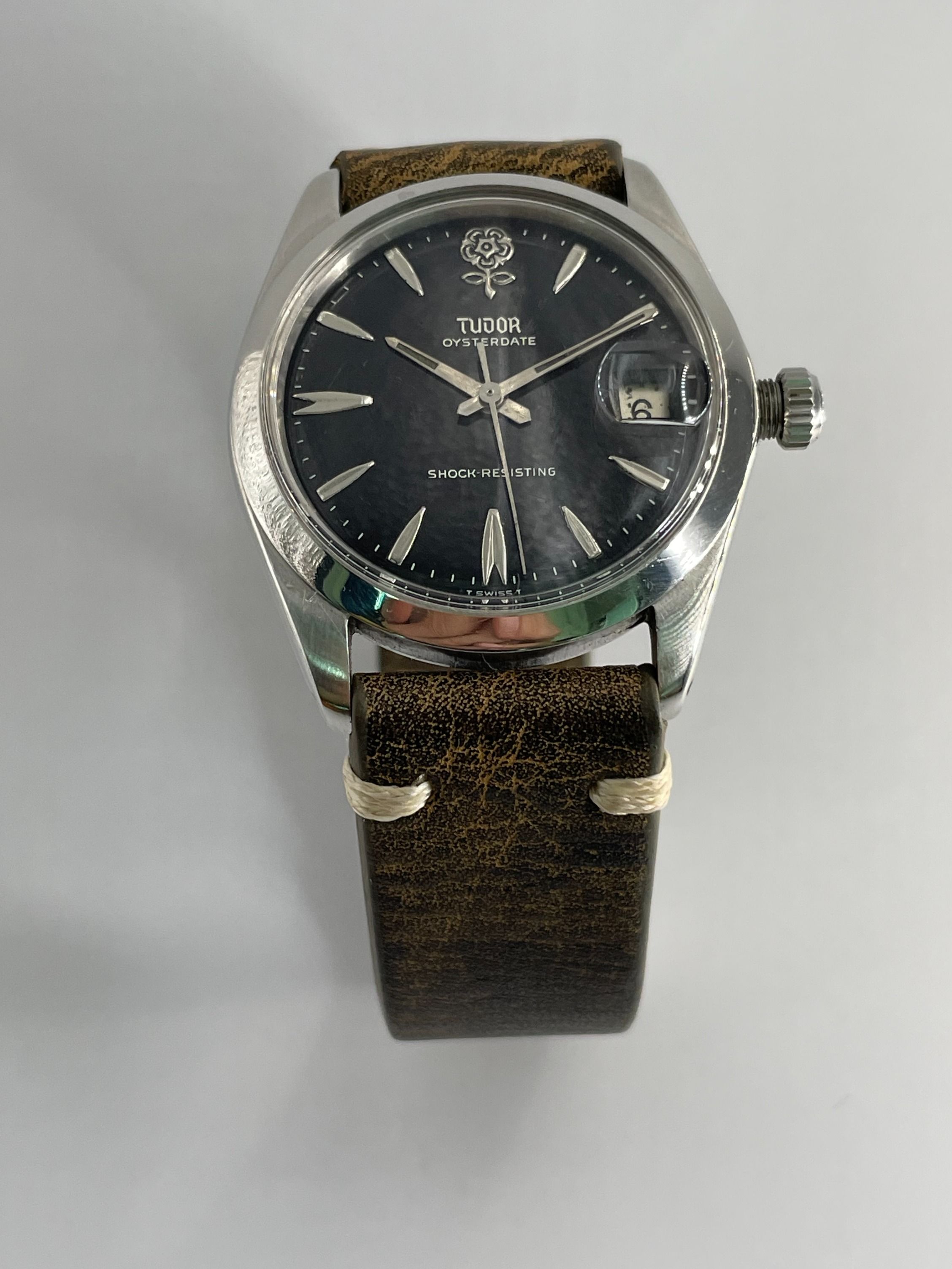 Vintage Tudor Oyster Date Big Rose 7962 - Rolex Case - Black Dial ...