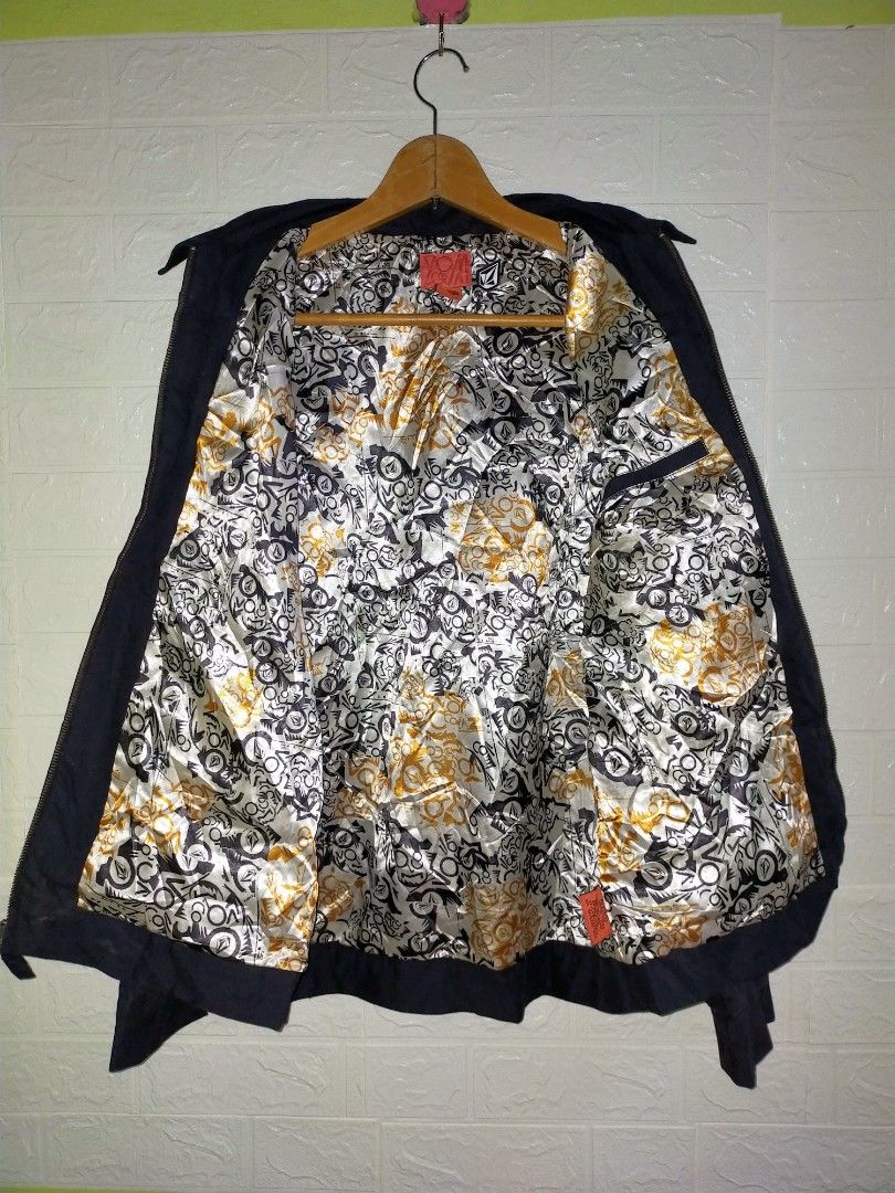 Volcom Harrington jacket, Men's Fashion, Coats, Jackets and Outerwear ...