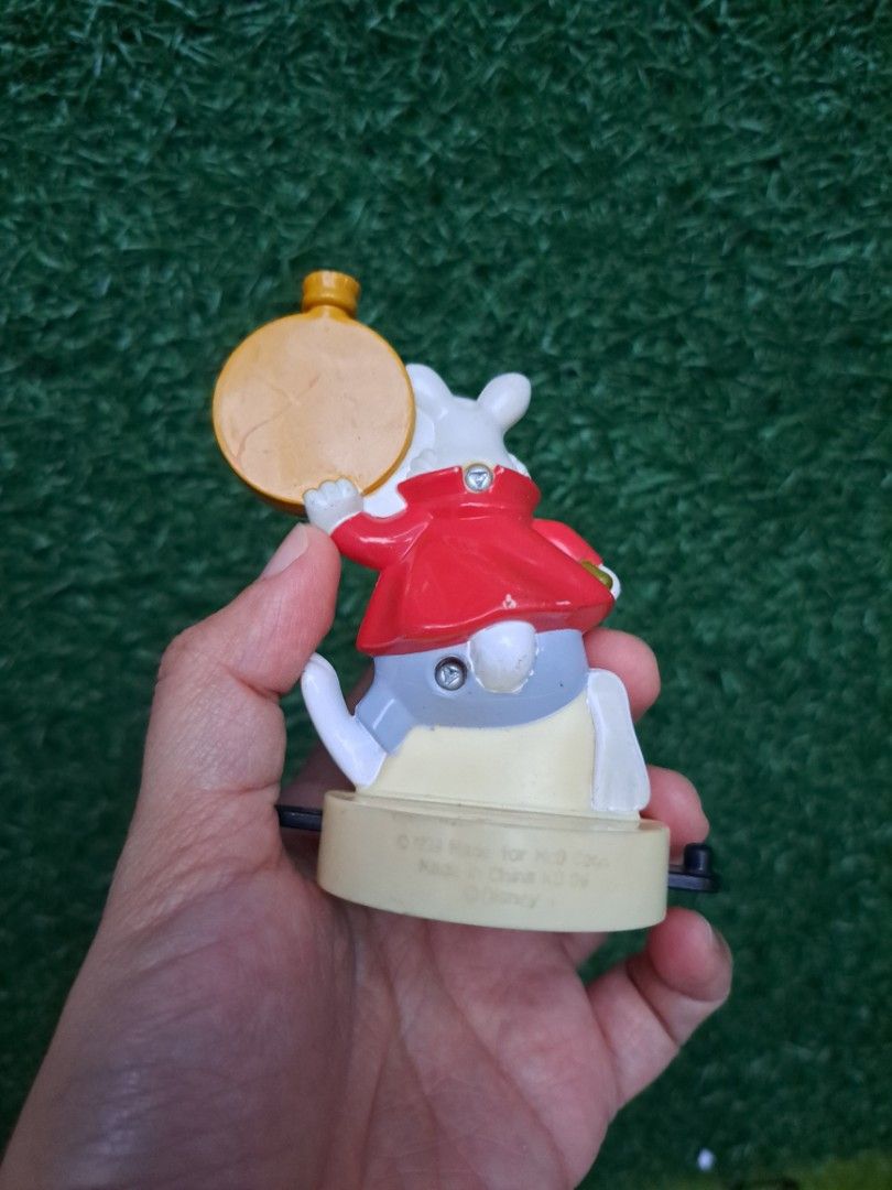 RARE 1999 White Rabbit 3.75" McDonald's EUROPE Figure Disney Alice In ...