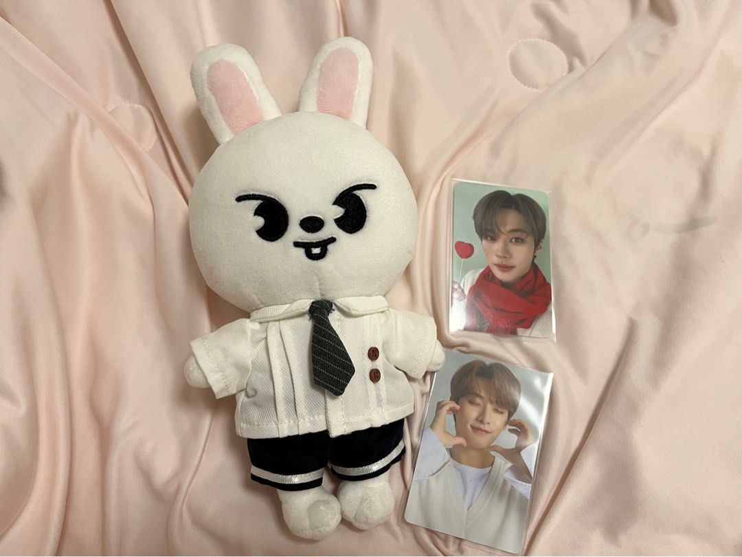 WTS straykids official 20cm skzoo plush Leebit original ver, Hobbies & Toys, Memorabilia ...