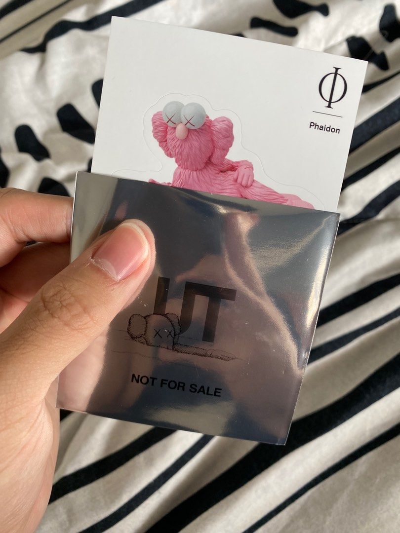 WTT Kaws x Uniqlo Sticker, Hobbies & Toys, Memorabilia & Collectibles ...
