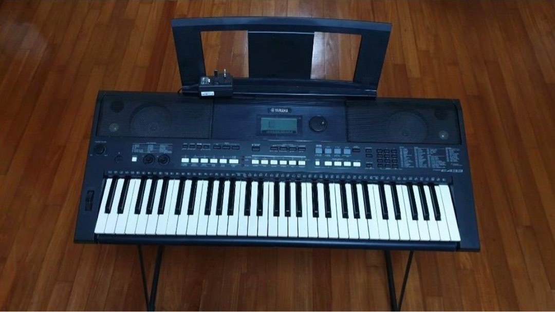 Yamaha PSR 433, Hobbies & Toys, Music & Media, Musical Instruments on ...