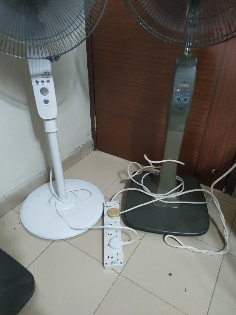 2workingfans$20, Mitsubishi fan , Sona fan , standing fans , electric ...