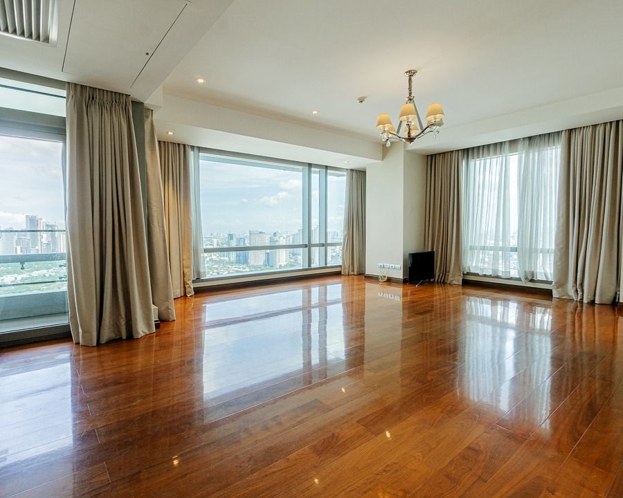 3BR Horizon Homes BGC Shangri-La at Fort for Sale | Luxury 3BR Facing ...