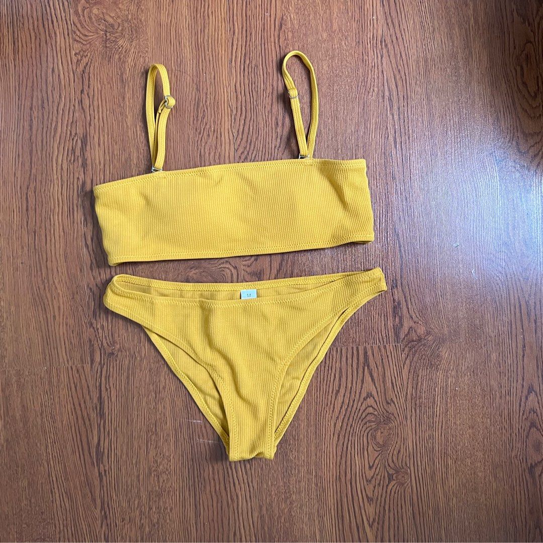 Bikini yellow tube, Fesyen Wanita, Pakaian Wanita, Lainnya di Carousell