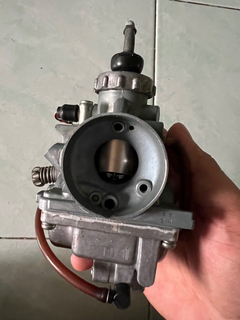 Caburator & revalve 125zr original motor, Motorbikes on Carousell