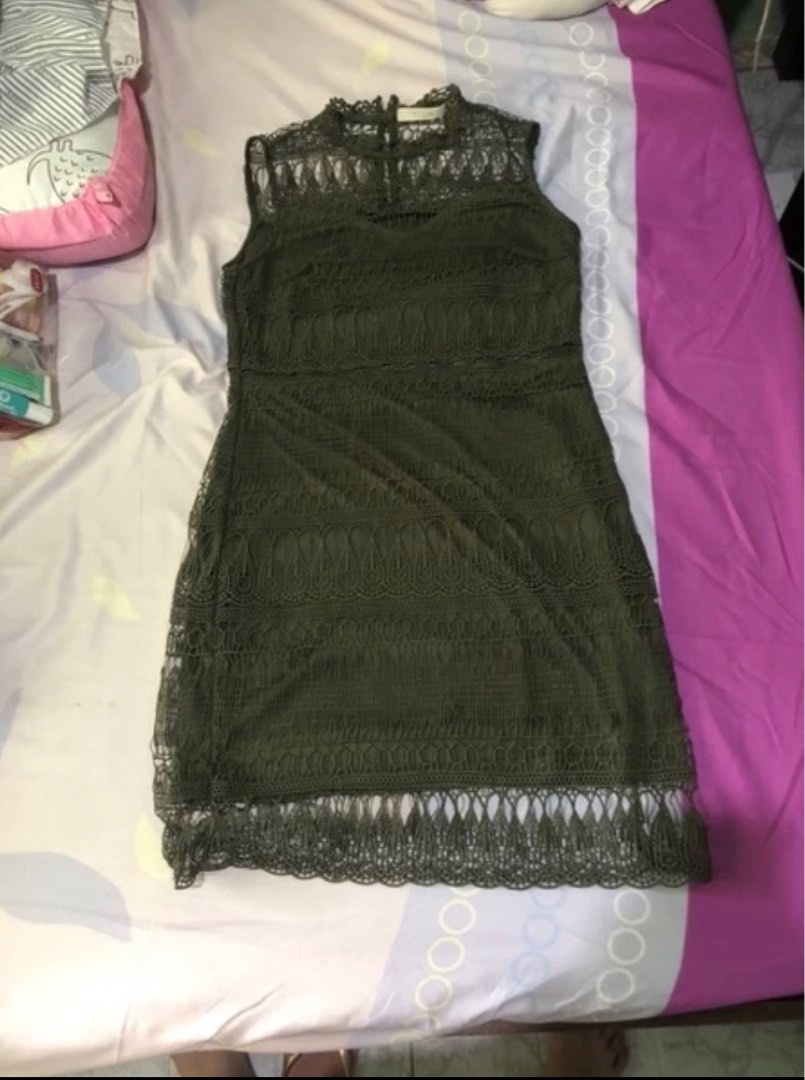 CLN Dress (Olive Green), Women's Fashion, Dresses & Sets, Dresses on ...
