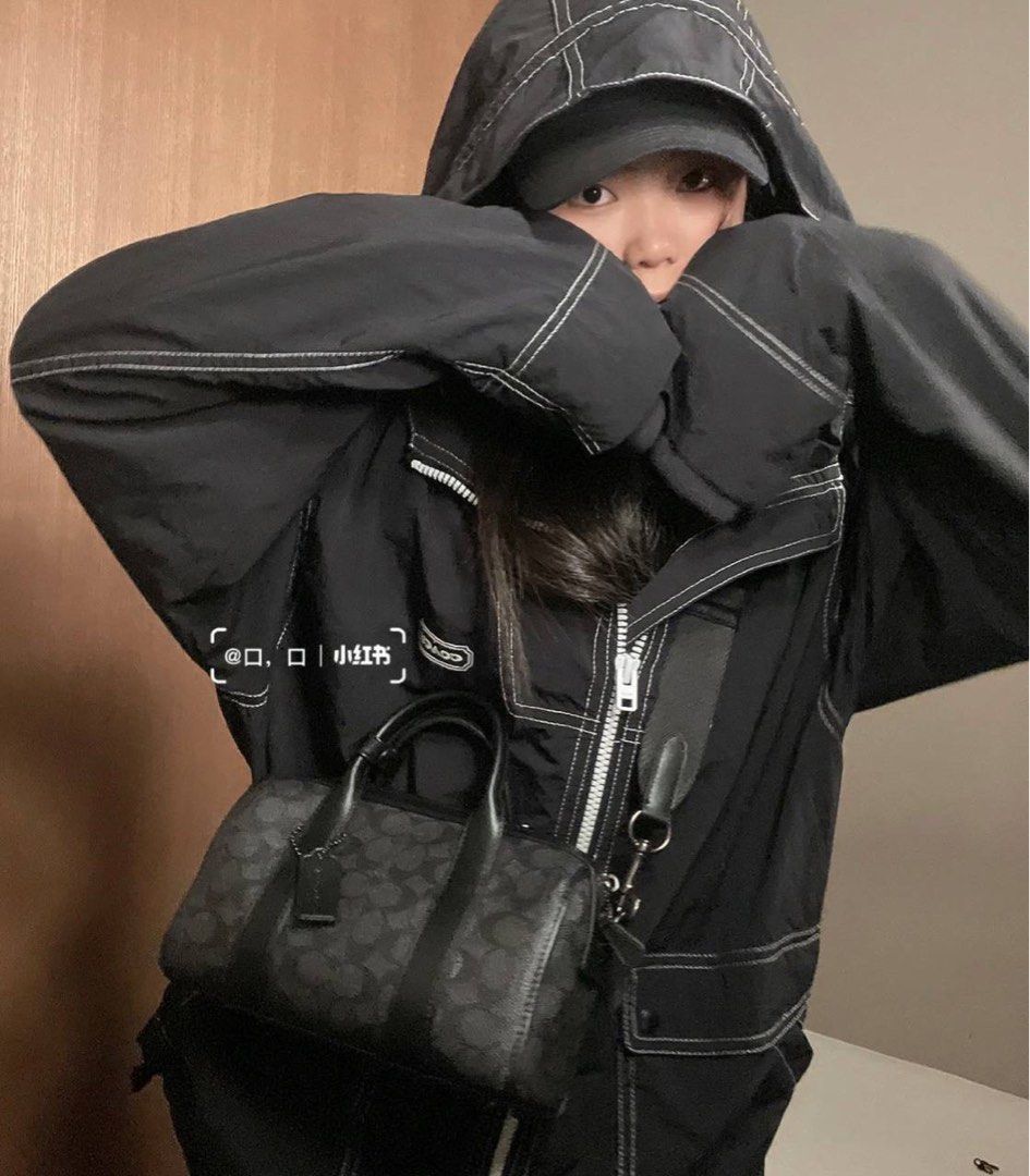 Coach Gotham duffle 24, Men's Fashion, Bags, Sling Bags on Carousell