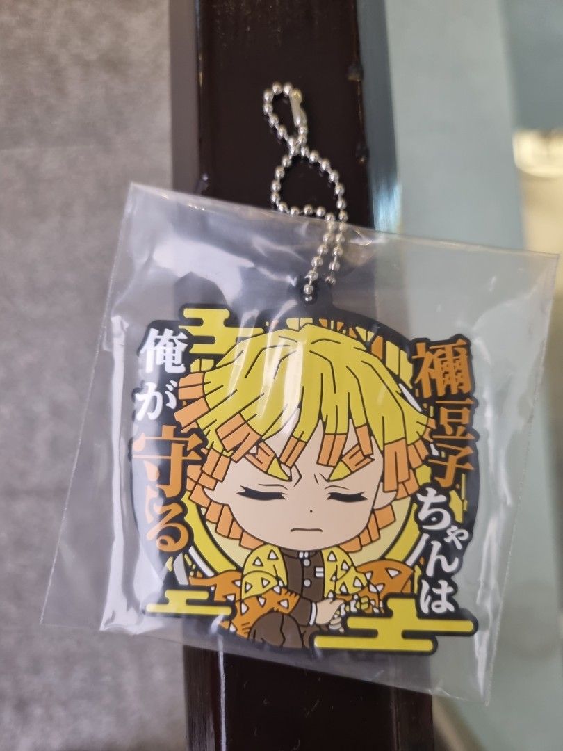 Demon slayer keychain Zenitsu, Hobbies & Toys, Memorabilia ...