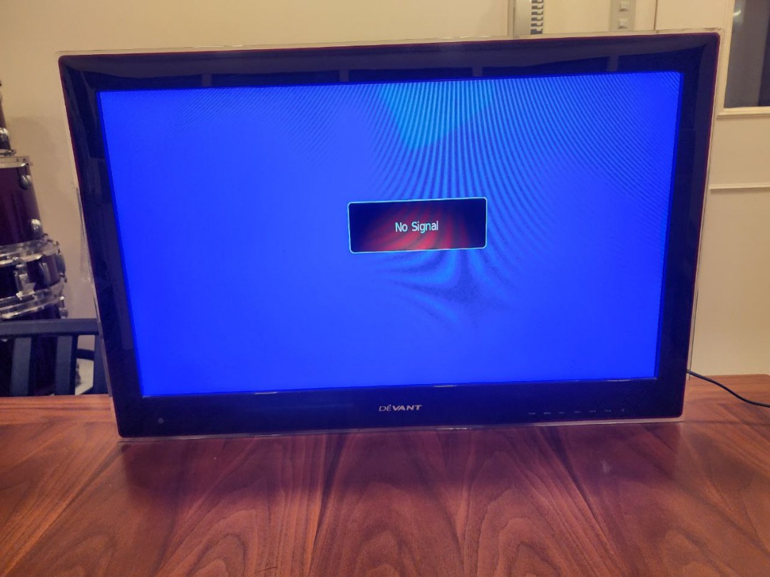 Devant 32" LED TV, TV & Home Appliances, TV & Entertainment, TV on ...