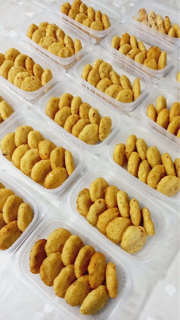 Dhal Vada, Food & Drinks, Packaged & Instant Food on Carousell