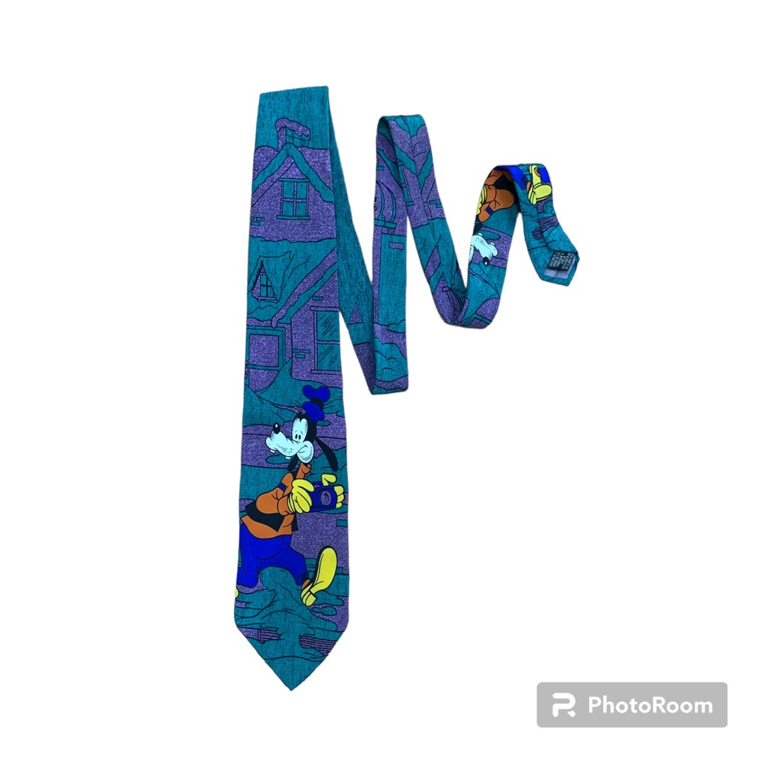 Disney goofy silk neck tie made in italy, Fesyen Pria, Aksesoris, Dasi ...