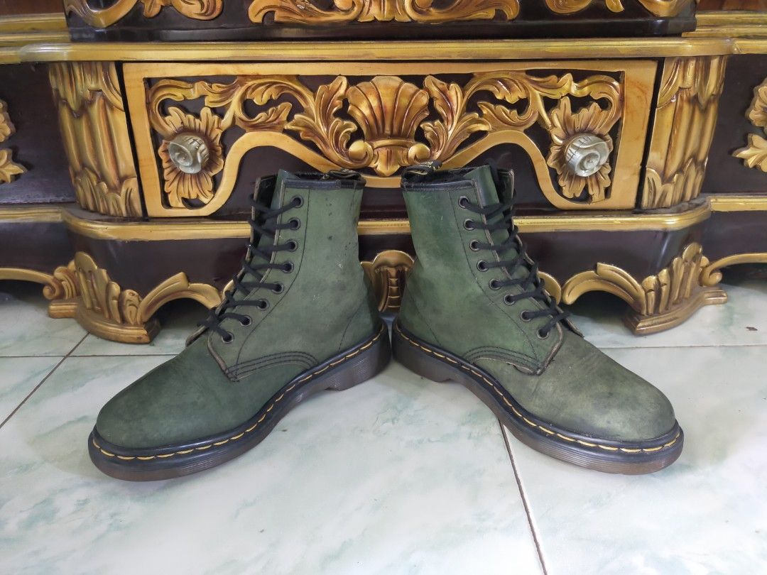 DR MARTENS / DOCMART GREEN ORIGINAL MADE IN ENGLAND, Fesyen Pria ...